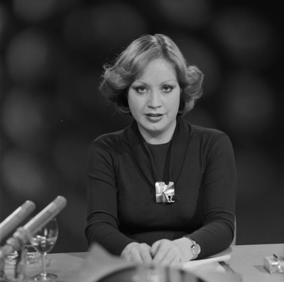 Gallery:Viola Holt - B&G Wiki